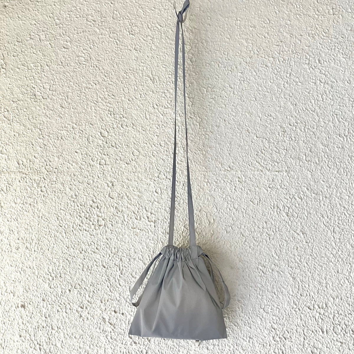 formuniform｜フォームユニフォーム｜ Drawstring Bag with Strap XS｜Reflective Materi – Roundabout & OUTBOUND