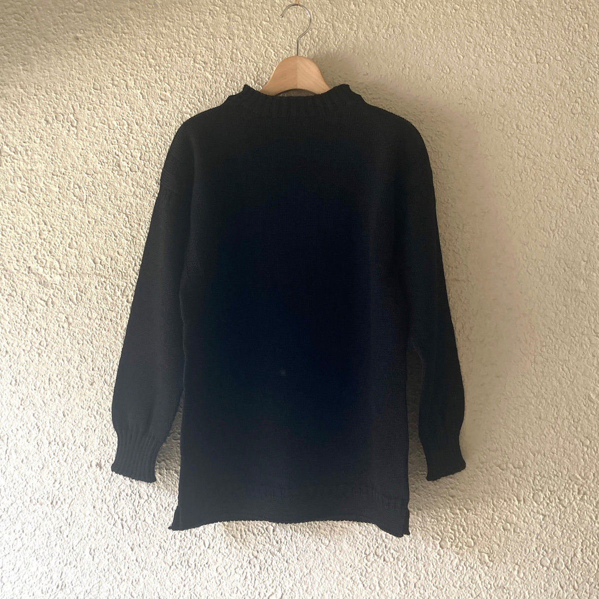 Guernsey Woollens｜ガンジーウーレンズ｜Guernsey Traditional｜Black – Roundabout ...